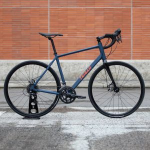6 of the Best Entry-Level Road Bikes for Beginners - Cycling Road